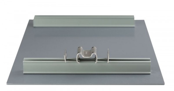 Post Accessories - Universal Channel Clamp